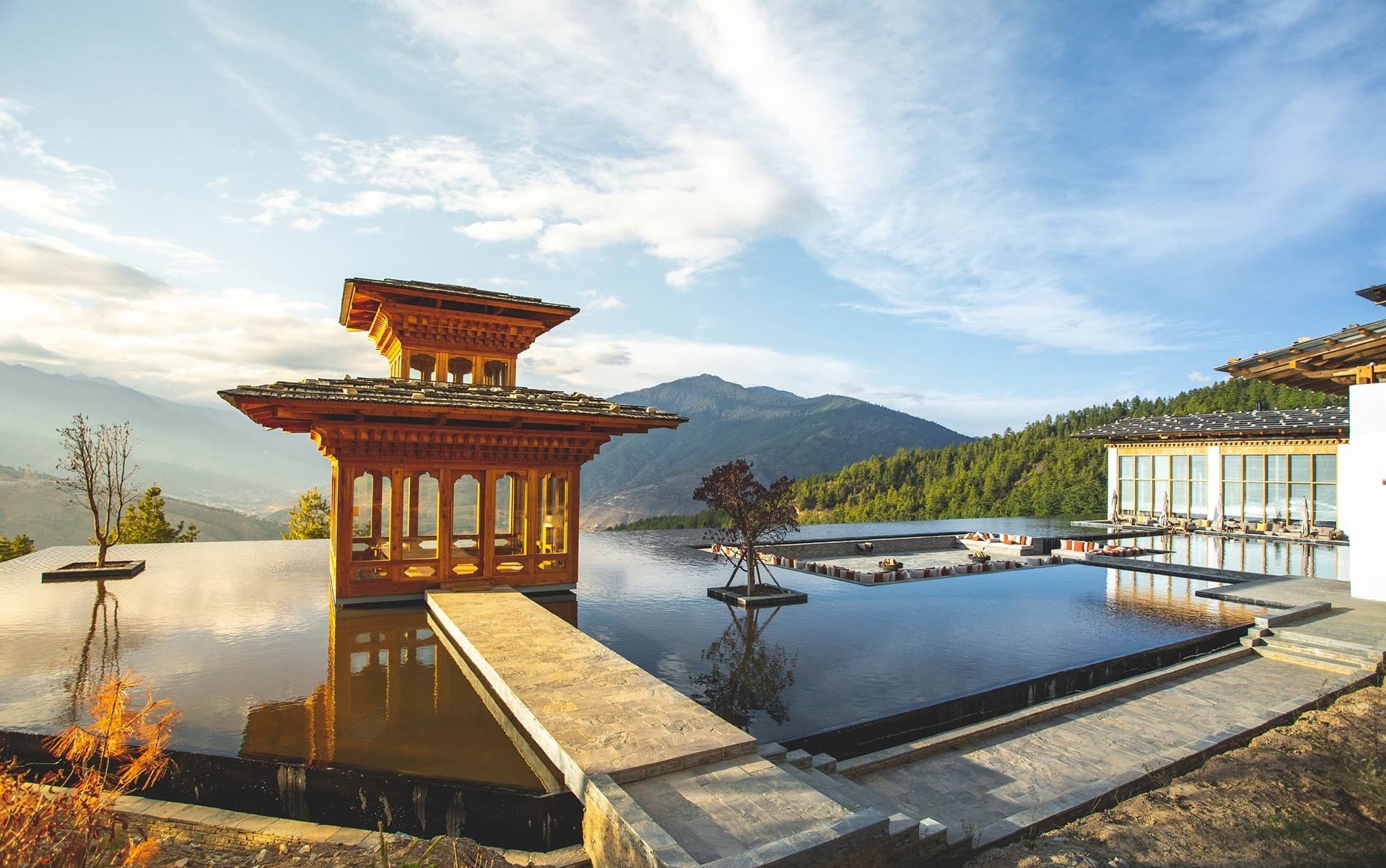 Bhutan Luxury Tours